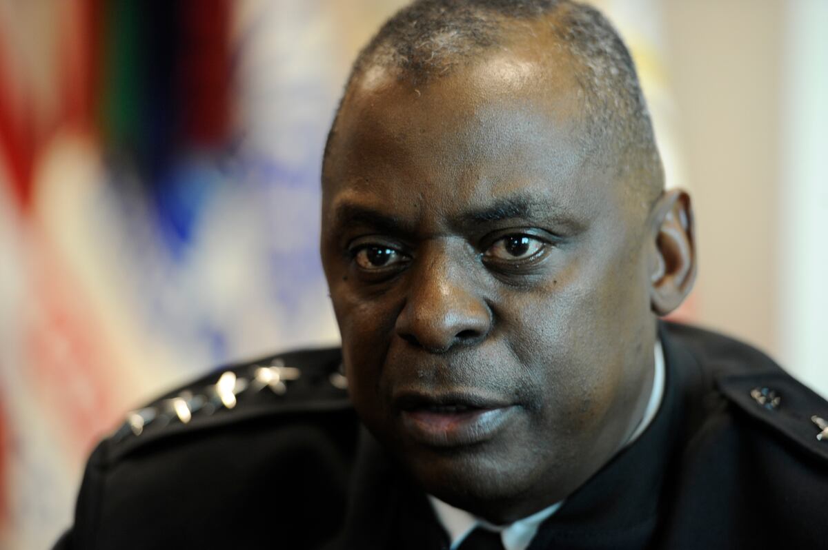 Black Army officers struggle to climb ranks