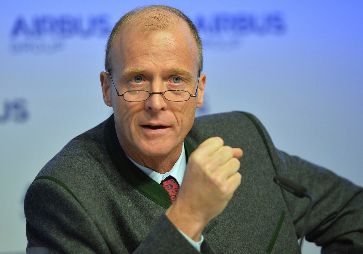 Airbus CEO to step down after contract ends; COO on the way out