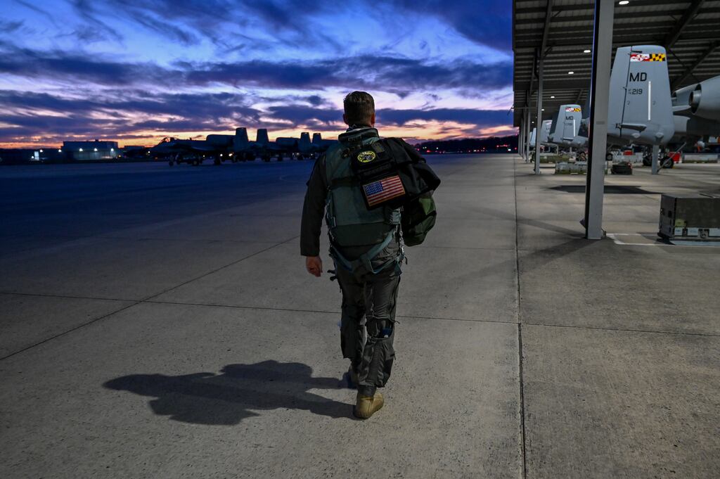 Air Force offers new bonuses to entice troops to move to cold bases