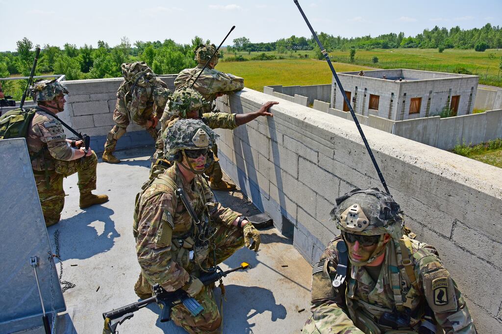 The Army needs thousands more infantrymen by spring