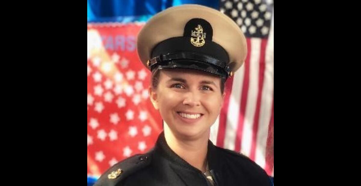 Navy selects first active duty female gunner’s mate for master chief