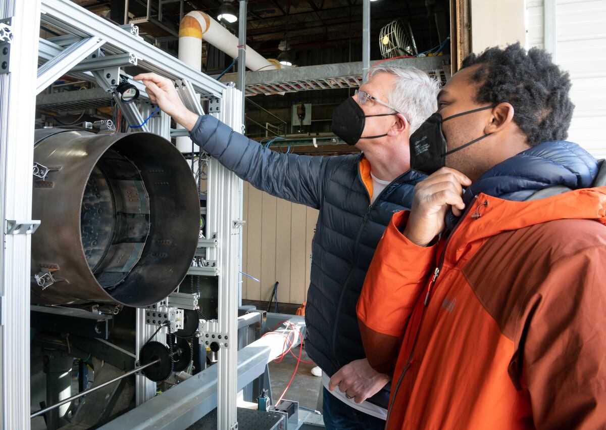 Congress reauthorizes DoD innovation grants with new China safeguards