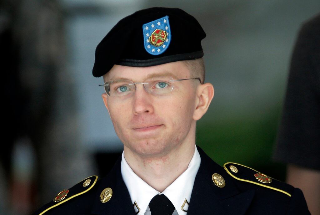 Chelsea Manning to return to active duty after prison release