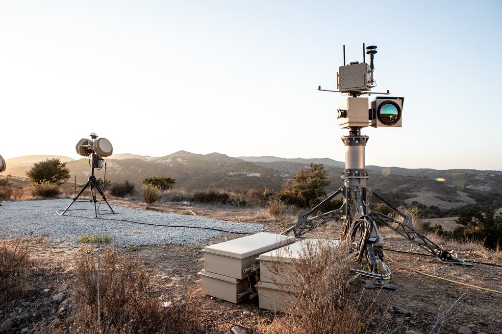 Anduril debuts wheeled version of Sentry surveillance tower