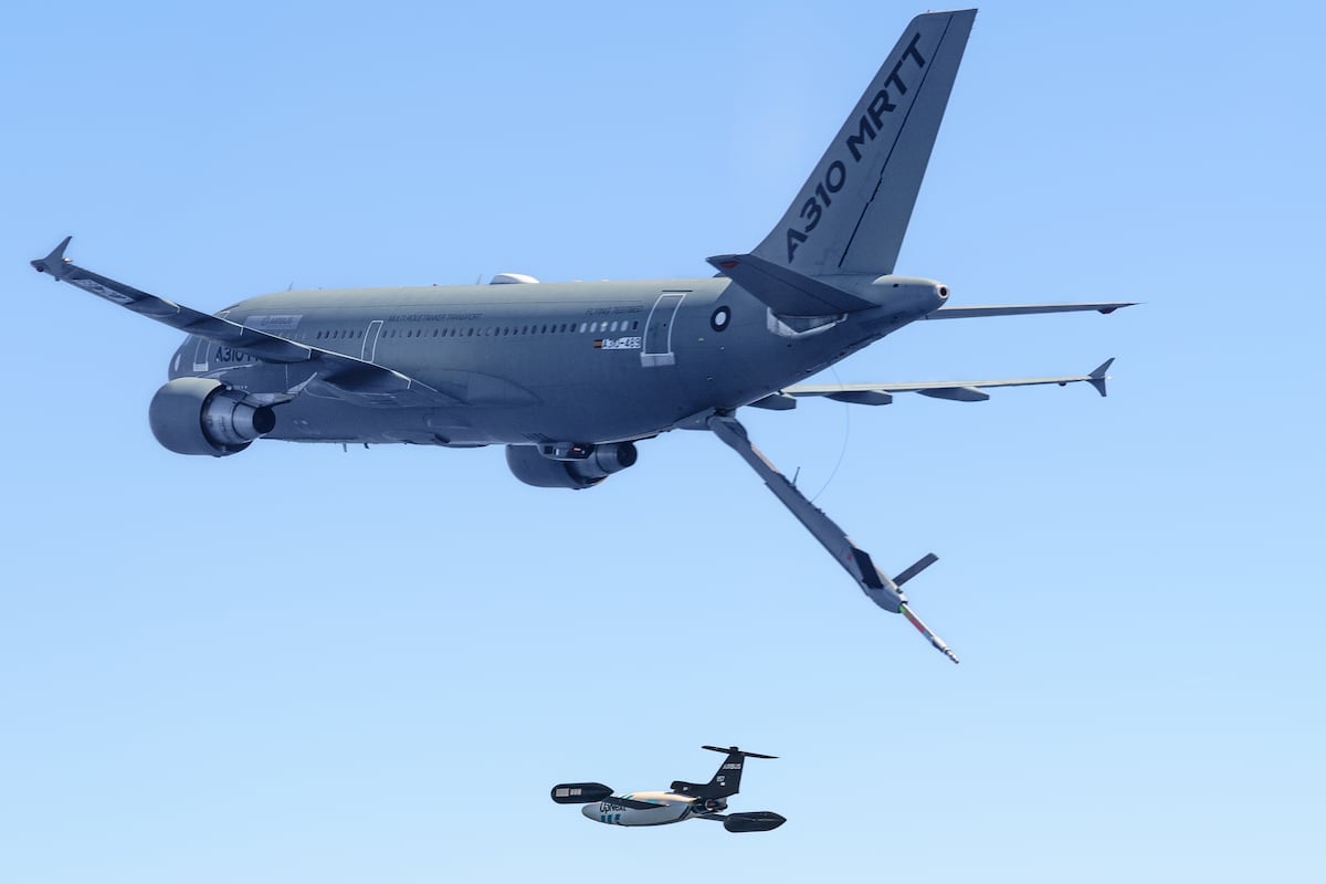 Airbus demos in-flight autonomous guidance of target drone with tanker