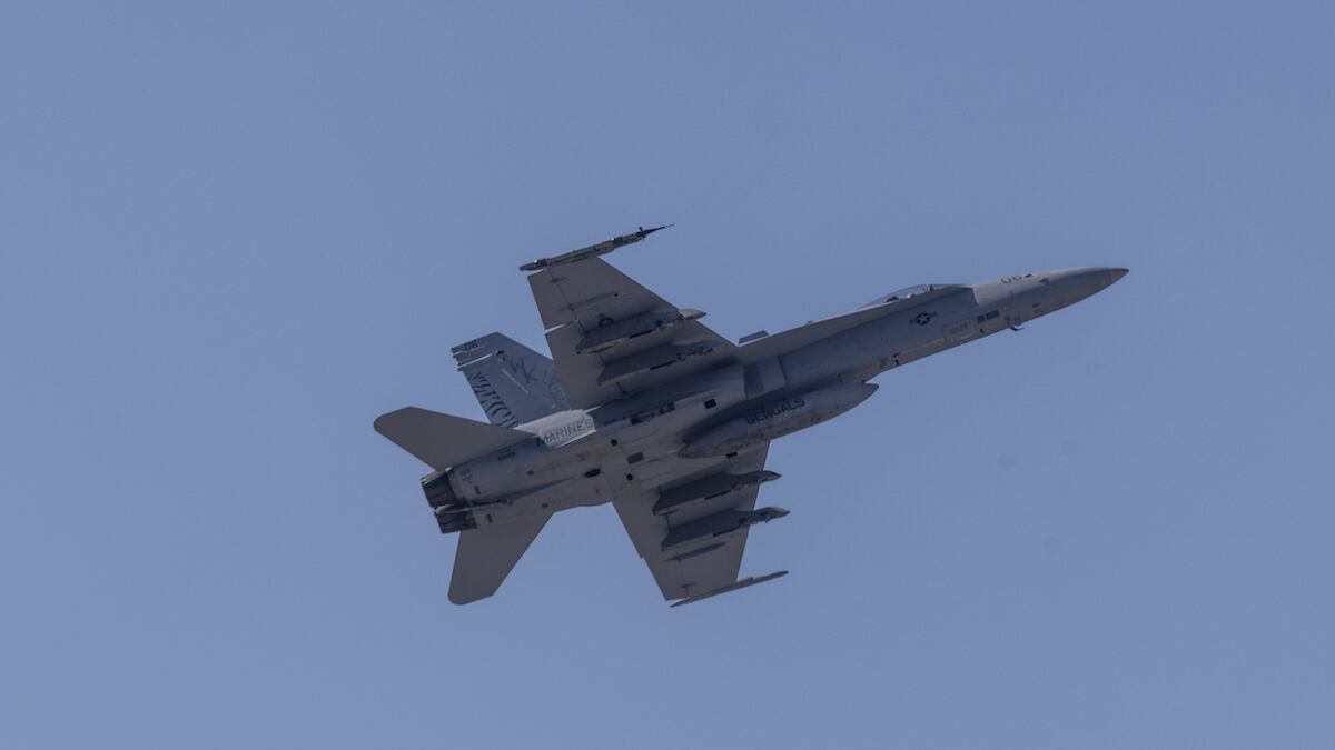 Marine pilot dead in F/A-18 Hornet crash near California Marine base