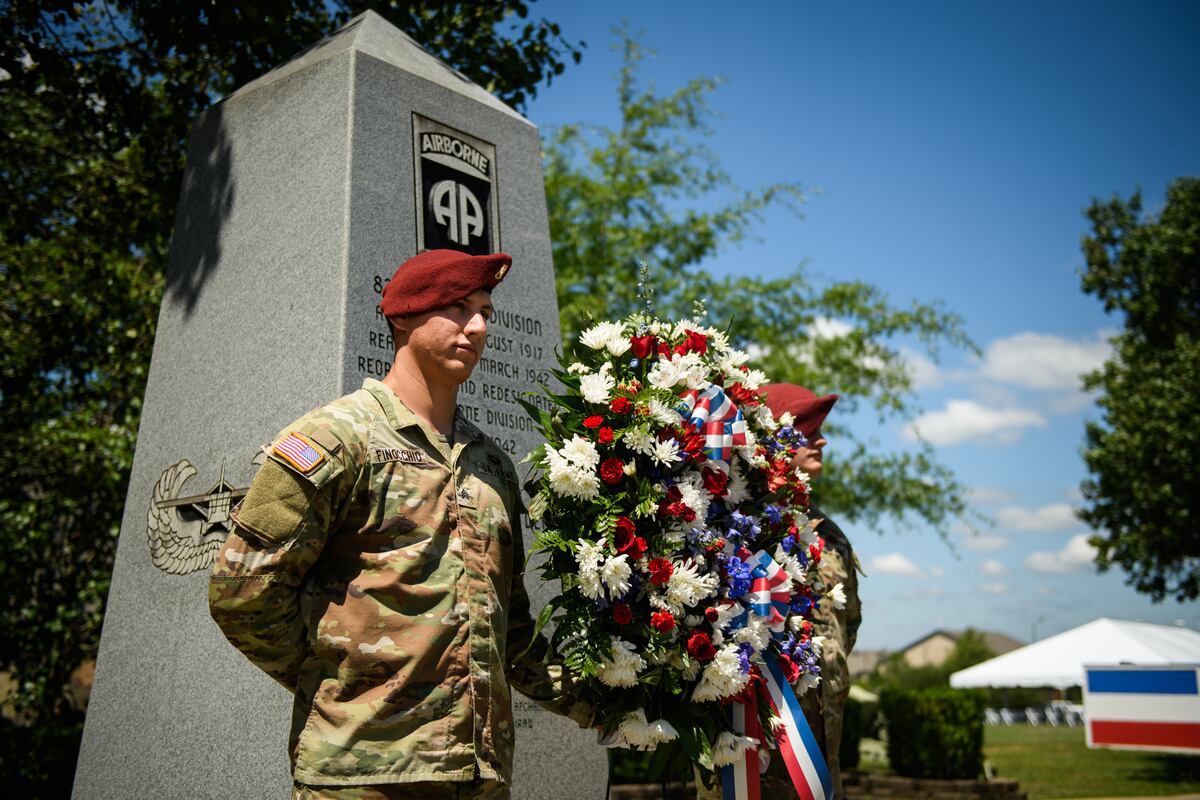 82nd Airborne Division honors fallen paratroopers