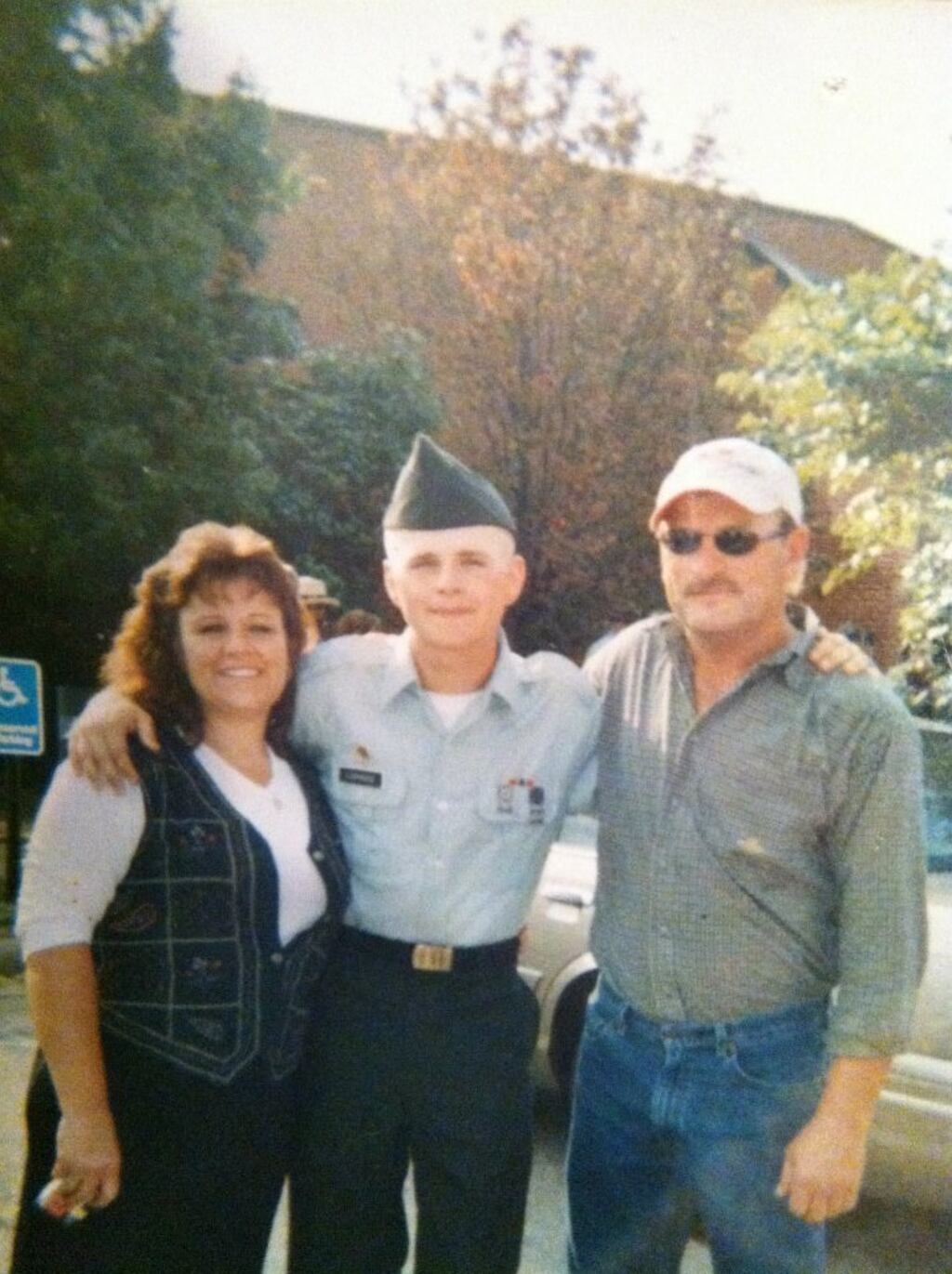 Hero or murderer? Soldiers divided in 1LT Lorance case