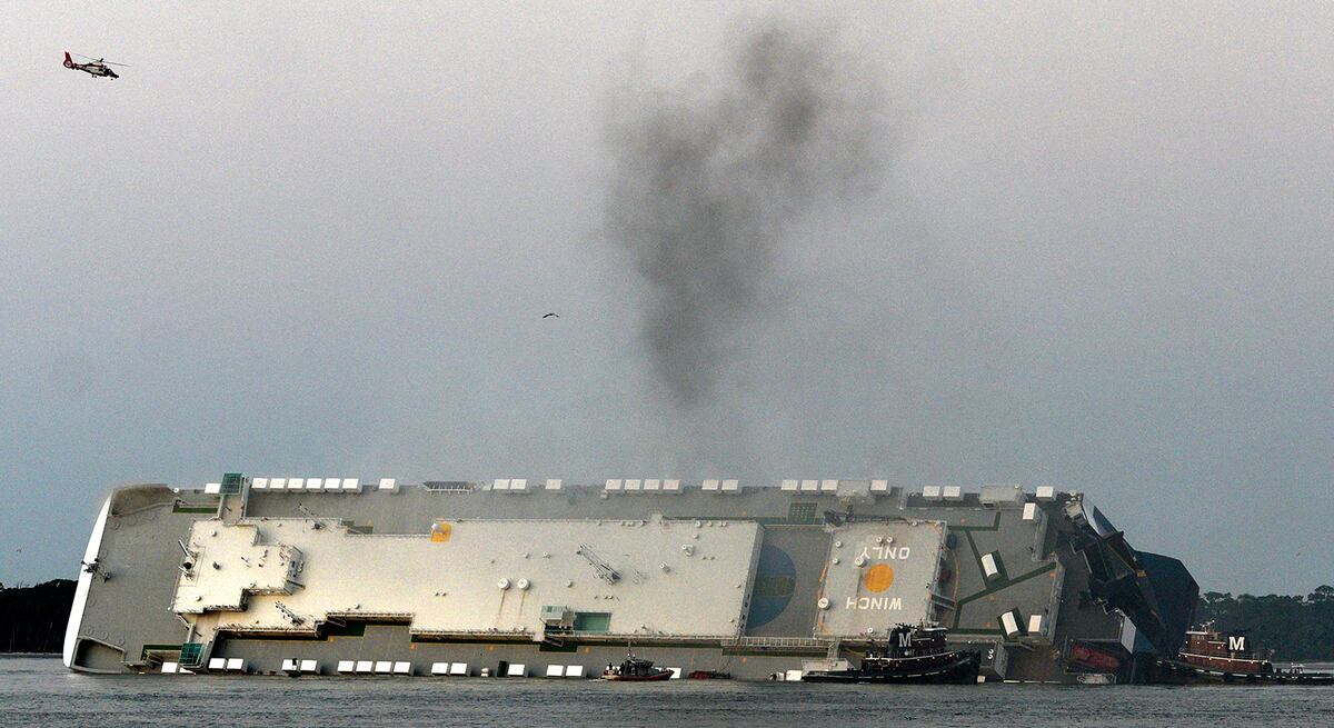 Coast Guard drills through hull: 4 ‘OK’ inside cargo ship