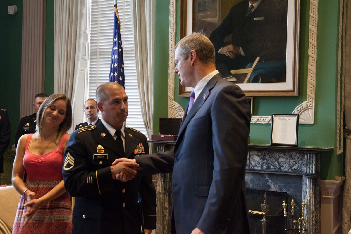 3 earn Soldier's Medals for Boston bombing response