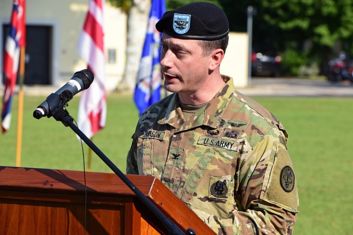 Suspended commander back in charge at Landstuhl Regional Medical Center