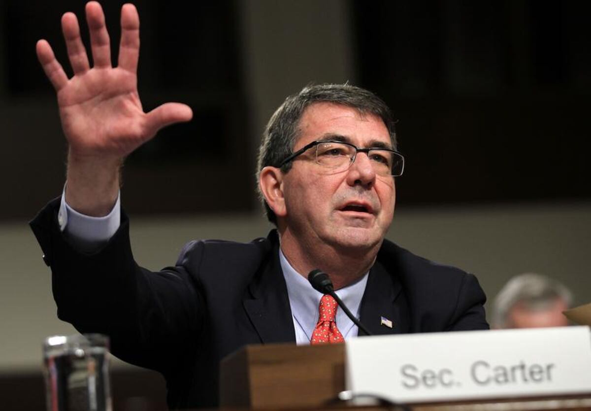 For Ash Carter, a Complicated Relationship With the Defense Industry