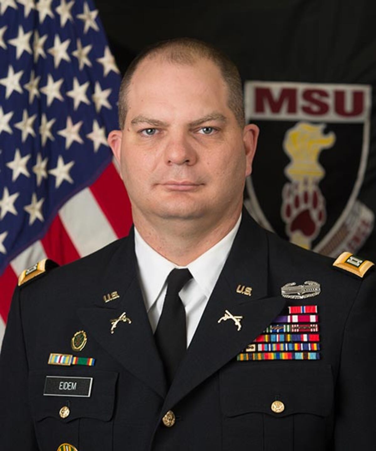 Army captain struck and killed while helping a stranded motorist in ...