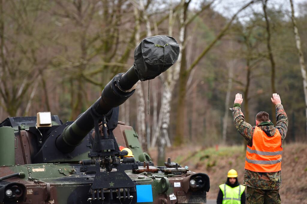 Ukraine getting battalion’s worth of artillery in new $100 million aid ...