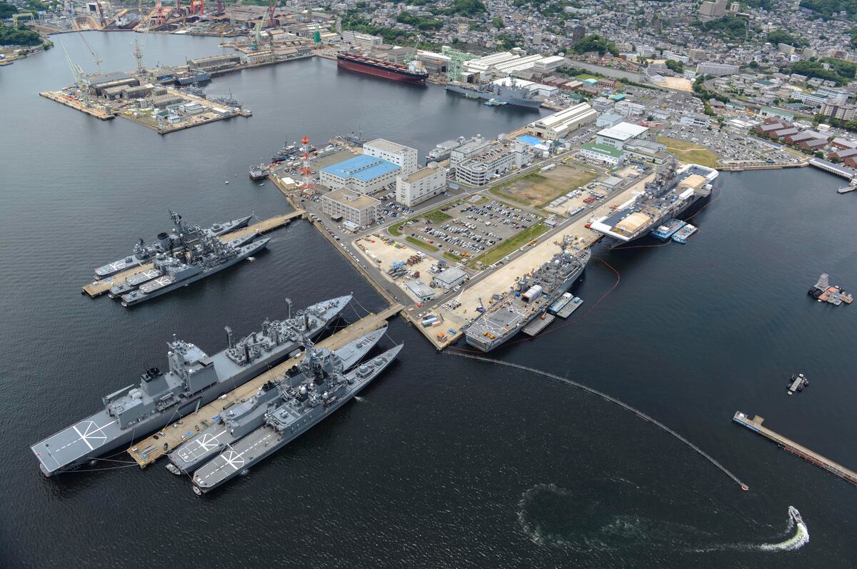 Report: Readiness slipping on overseas-based Navy ships