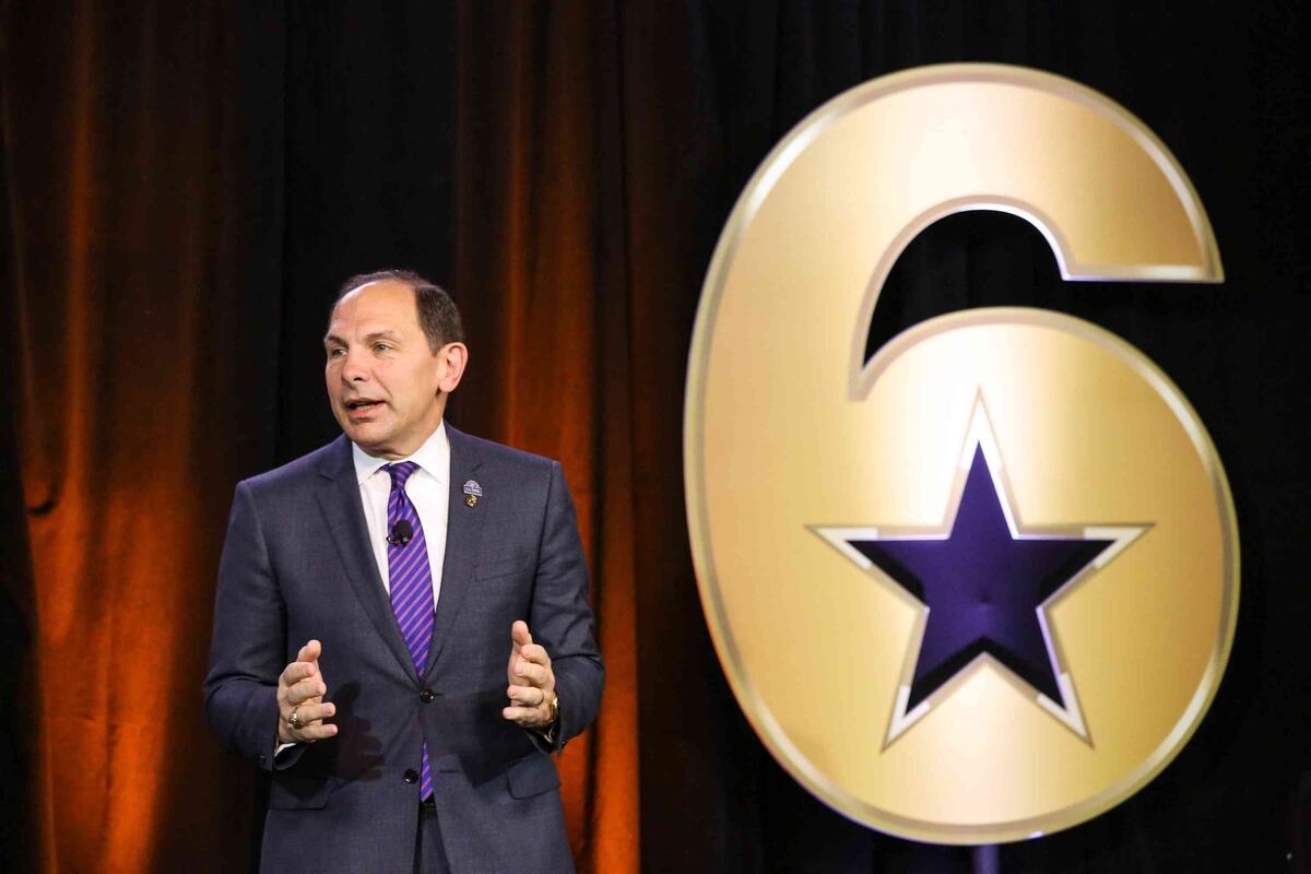 VA secretary reflects on what Veterans Day means to him