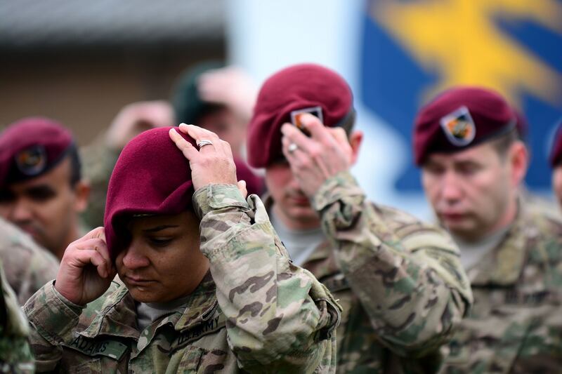 It’s official: Army unveils brown beret, new patch for military ...