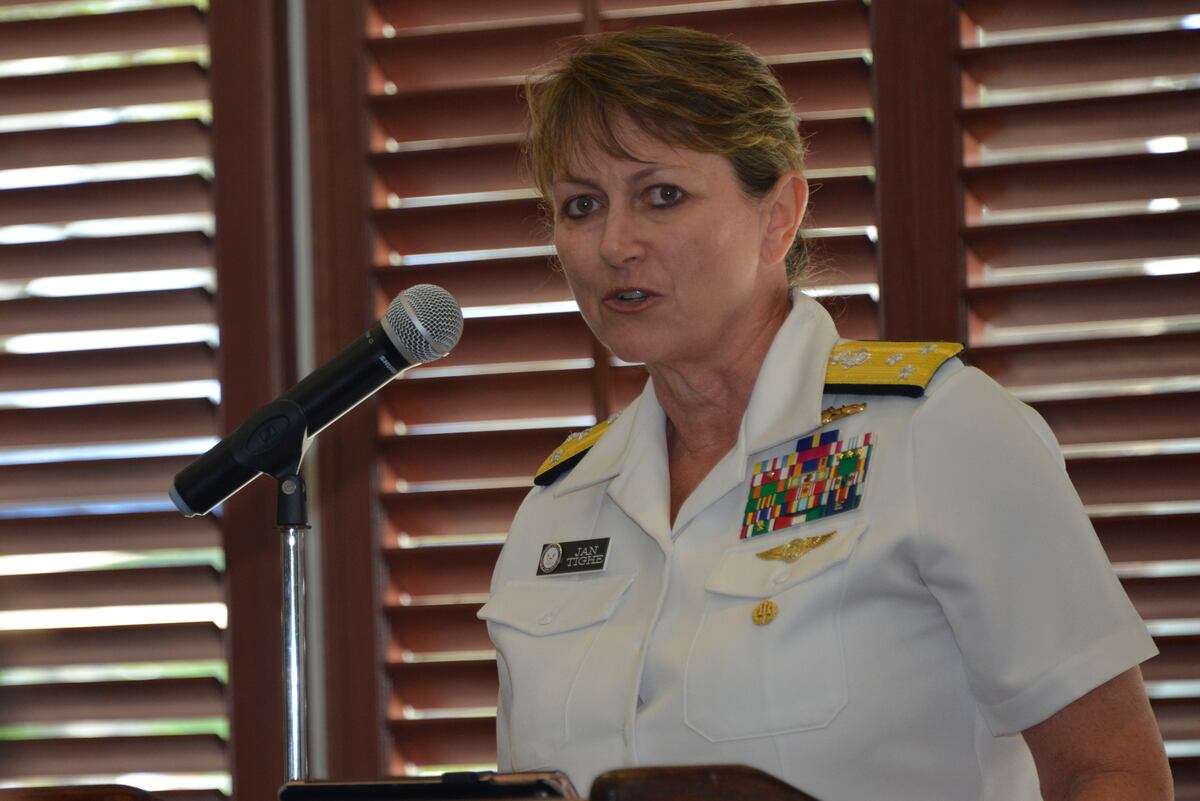 Navy’s top intel officer to retire