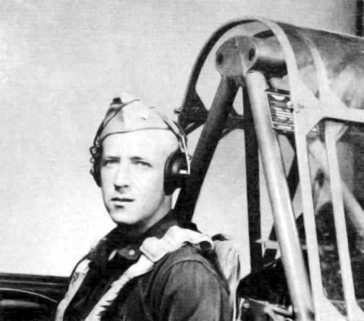 WWII pilot missing since 1944 laid to rest at Arlington
