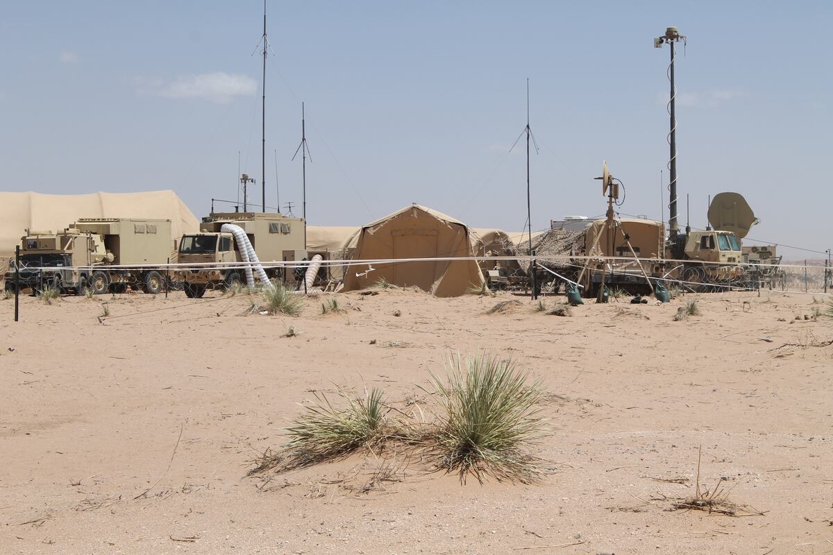 Congress divided on Army’s battlefield comms future