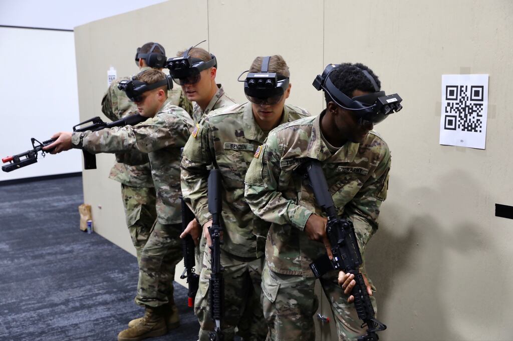 New rollout for the Army’s $22 billion ‘mixed reality’ combat goggles