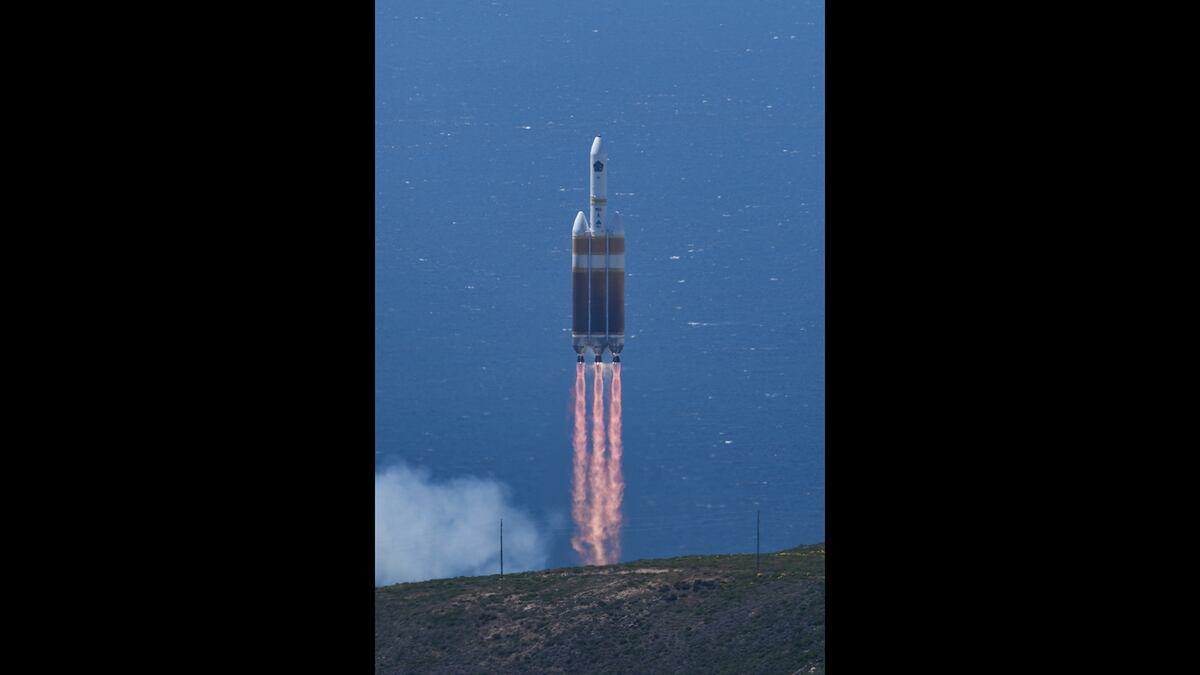 US spy satellite launches into space from California’s Vandenberg Air ...