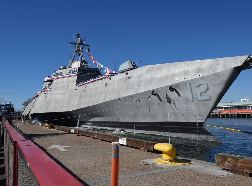LCS Coronado decommissioned after less than 9 years of active service