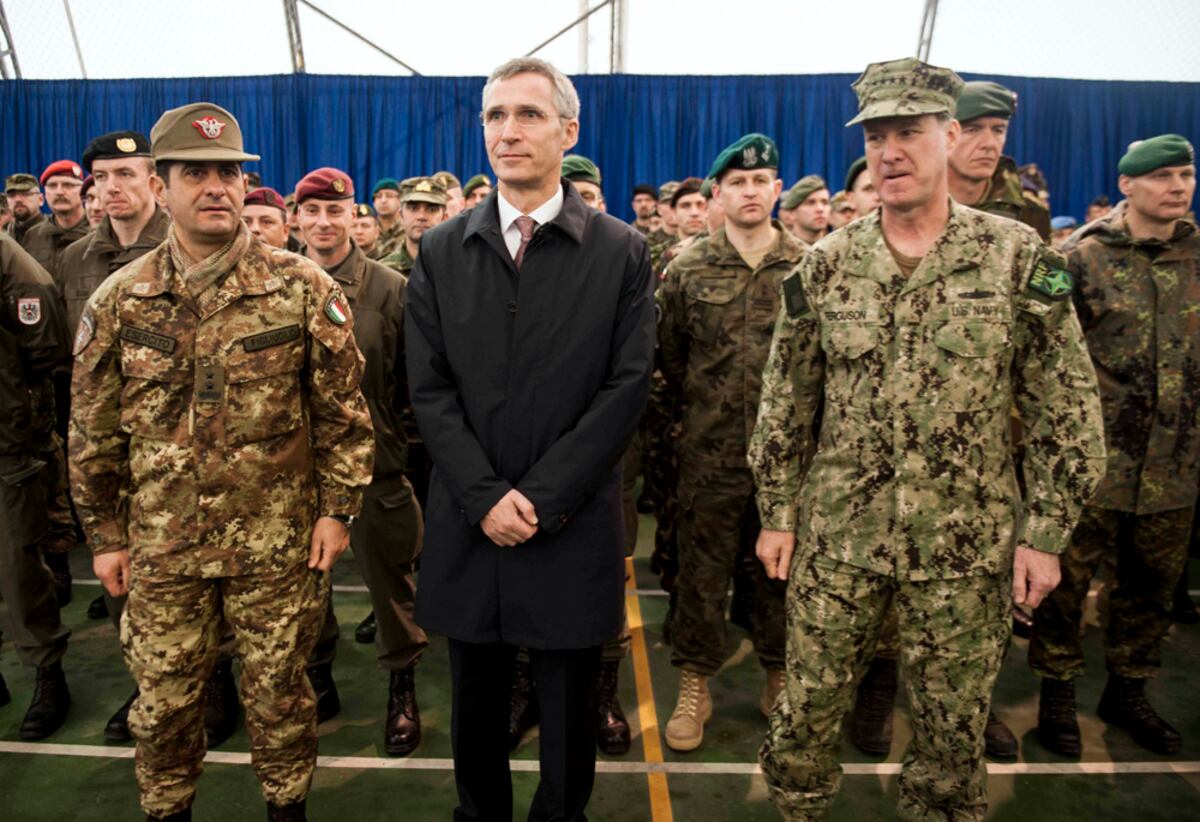 NATO To Briefly Move S. Europe HQ To Romania
