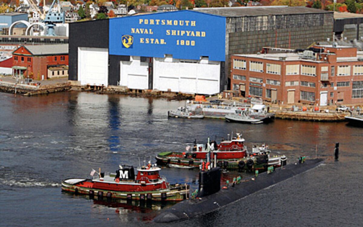US Navy facing early challenges in modernizing dry docks for submarine ...