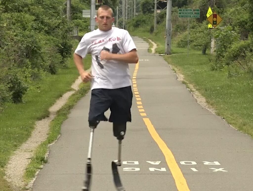 Blind double amputee vet gears up for his 9th Marine Corps Marathon