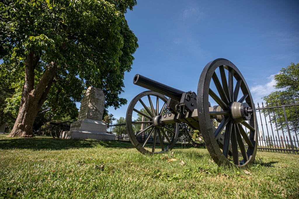 Civil War artillery shell discovered at Gettysburg