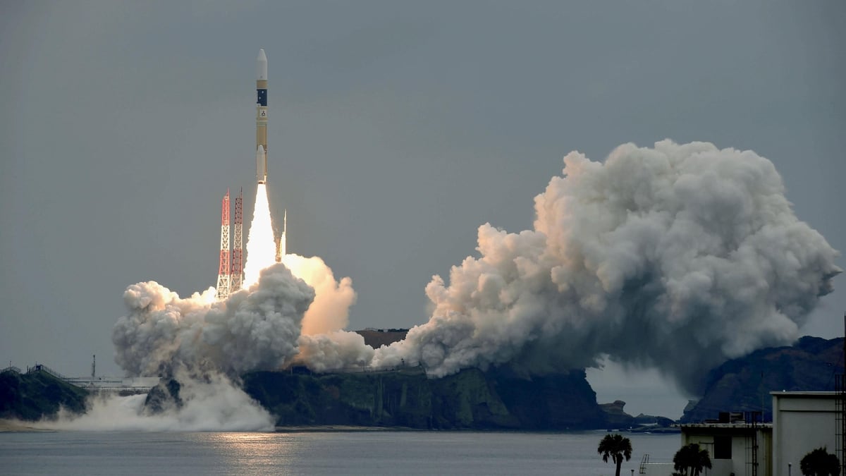 Japan launches rocket with satellite to build its own GPS