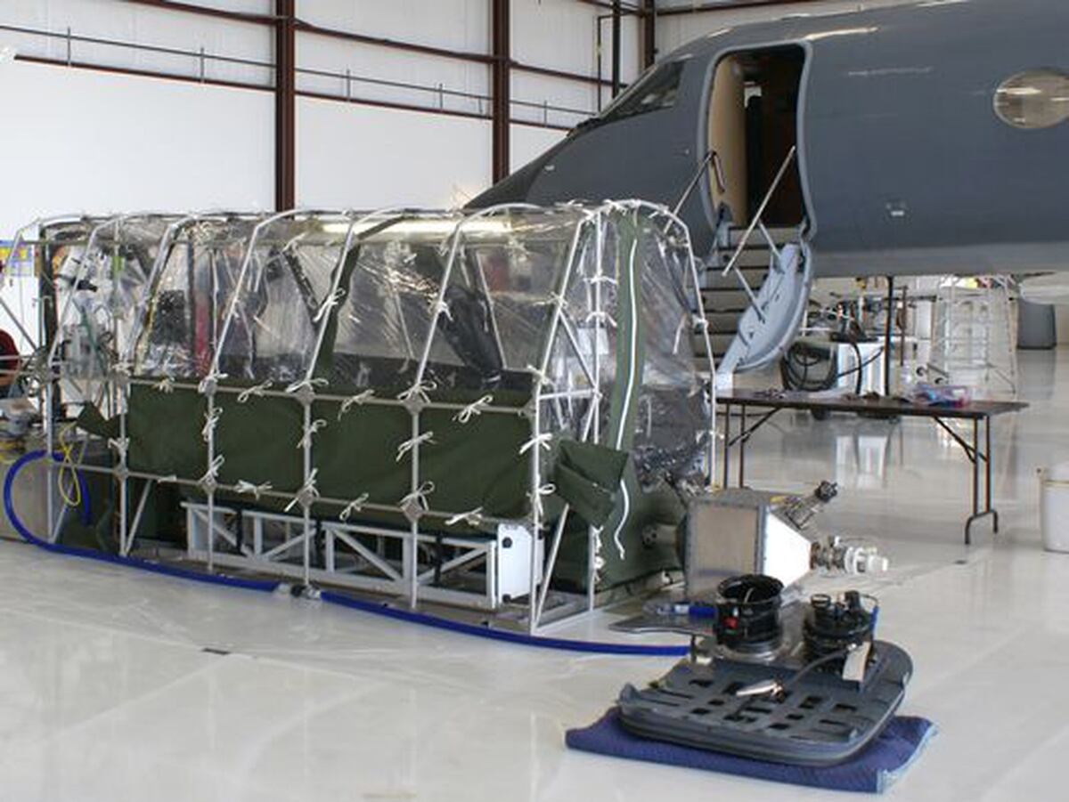 Pentagon builds isolation units to transport Ebola patients