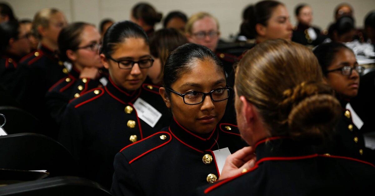 Parris Island Recruits Are First To Get New Female Dress Blue Coat